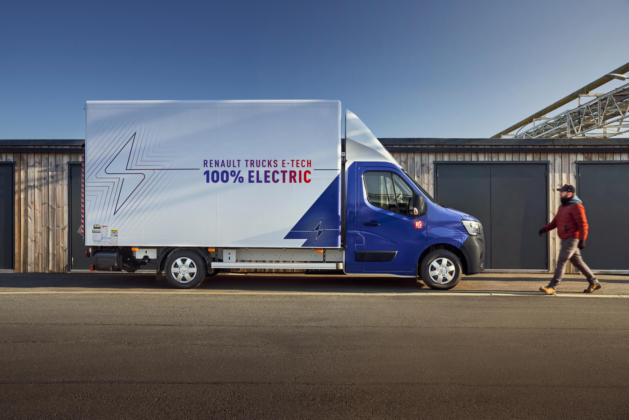 Electric commercial vehicles: suitable for all urban uses | Renault ...